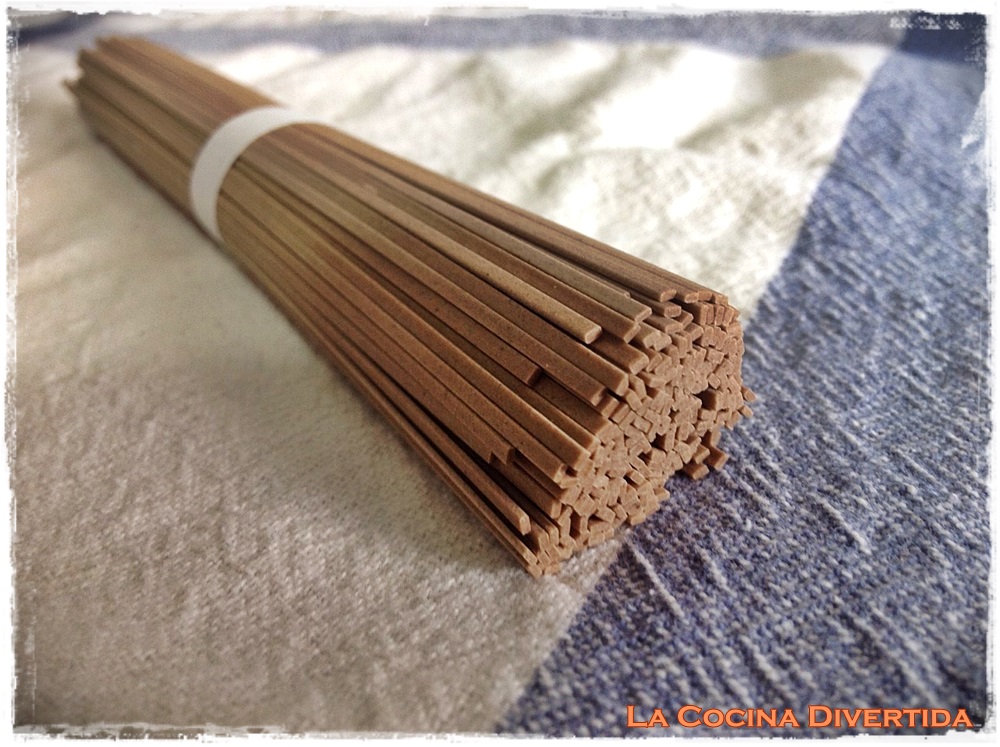 Fideos soba con setas y calabacín – La Cocina Divertida