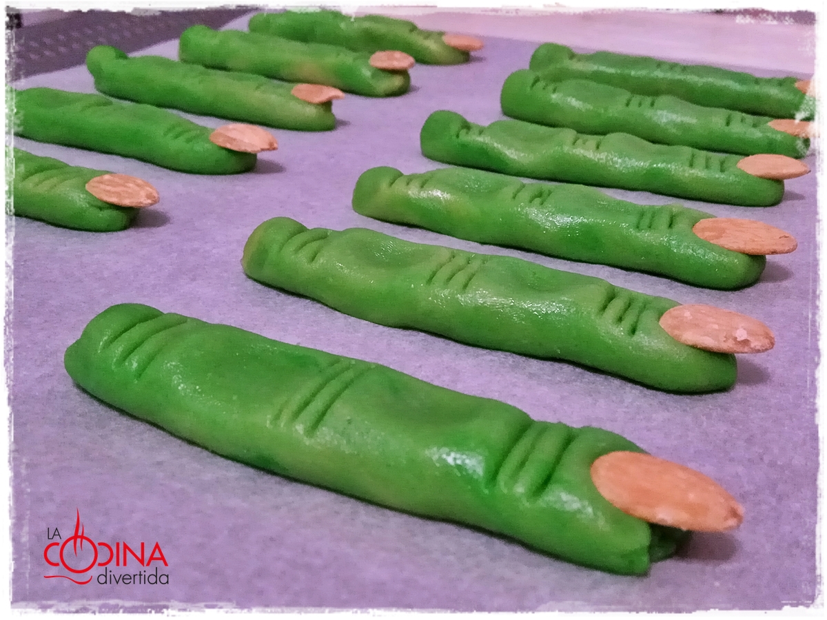 Dedos de bruja para #Halloween – La Cocina Divertida